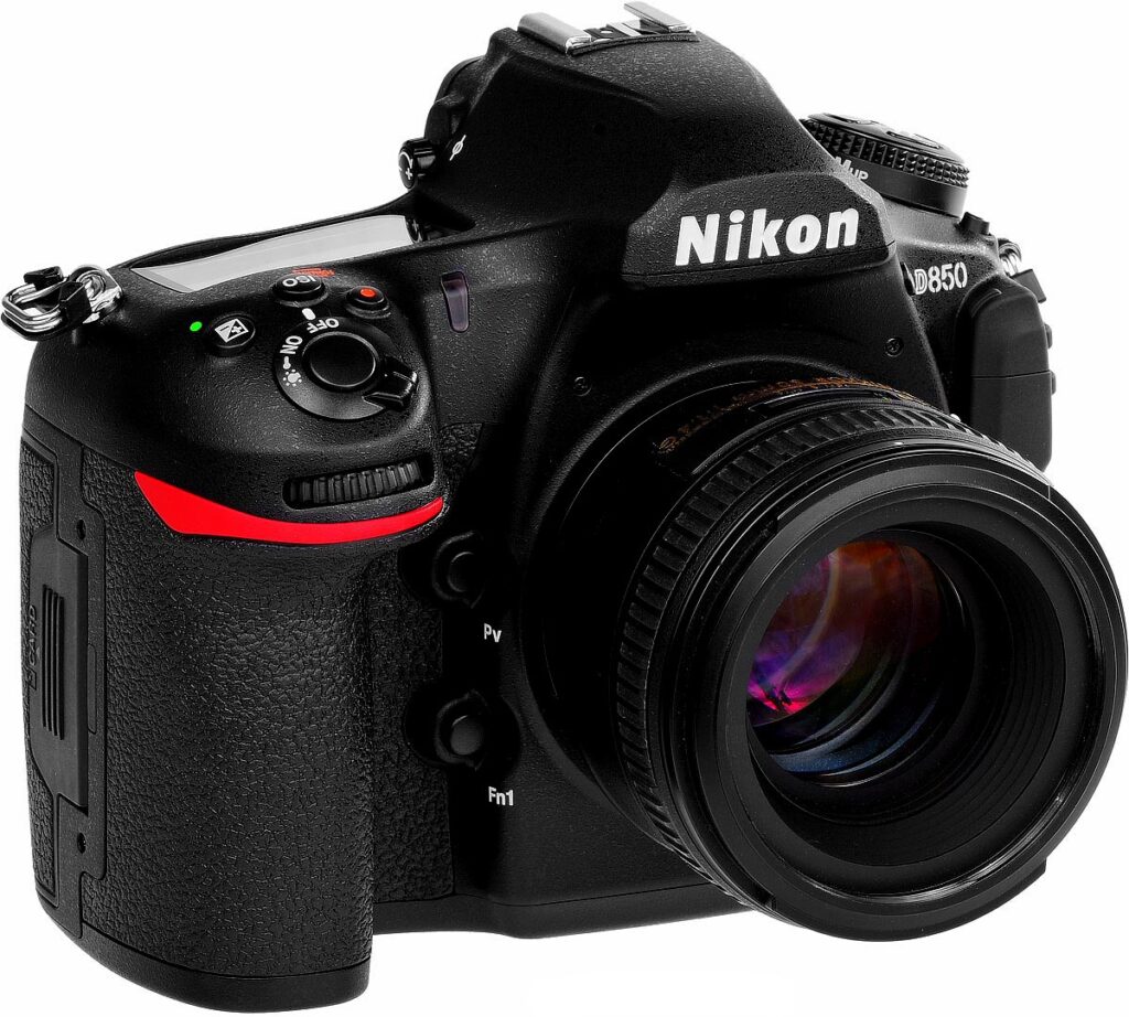 מצלמת ניקון DSLR ‏ Nikon D850 - Lens4Rent